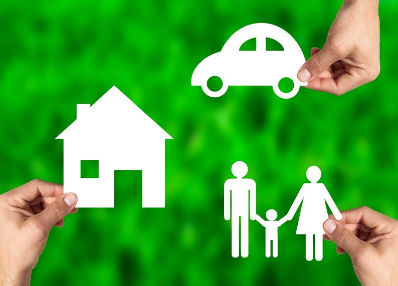 How to Overcome Family Financial Struggles with Resilience | FLUX MAGAZINE